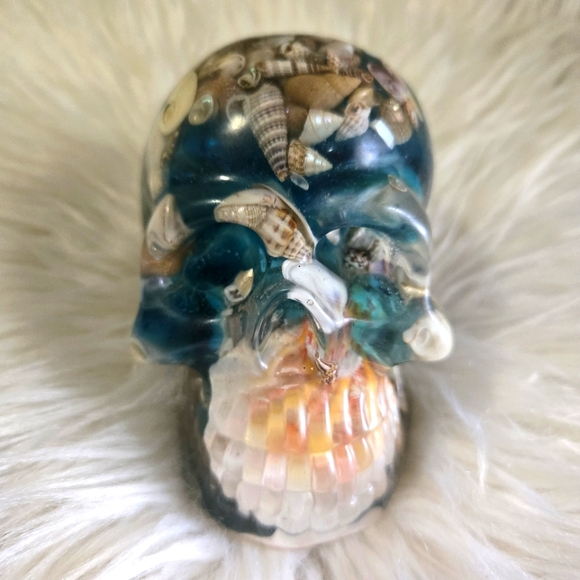 Handmade | Accents | Handmade Marble Seashell Resin Skull Home Decor ...